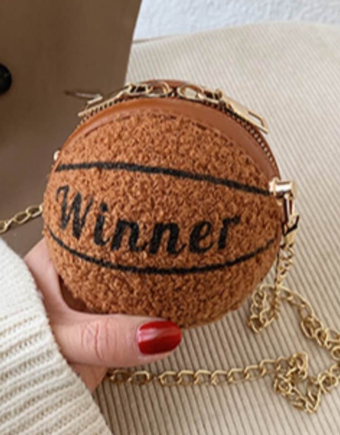 Winner Ballin Bag – Outfit Made