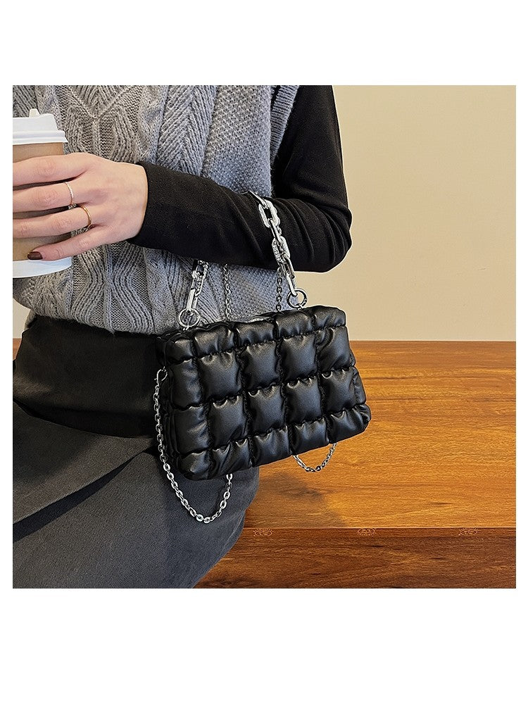 Quilted Puff Chain Bag – Outfit Made